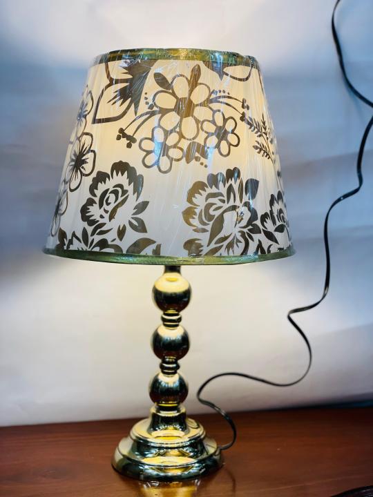 Pair of Elegant Golden Table Lamps with Free LED Bulbs – Luxurious ...