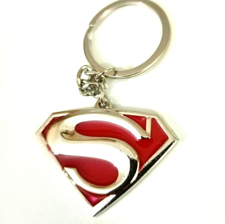 Metallic Superman logo Keychain | Daraz.pk