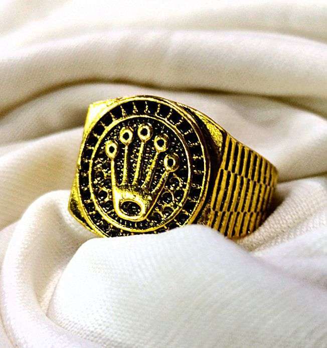 New fashion Golden King Ring Crown for Men & boy | Daraz.pk