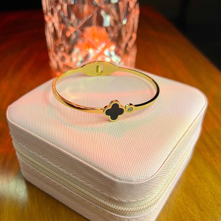 Stainless Steel Branded Clover kara bracelet handcuff for Girls | Daraz.pk