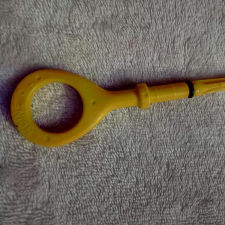 Engine Oil Level Dipstick Oil Fluid Measure for toyota xli | Daraz.pk