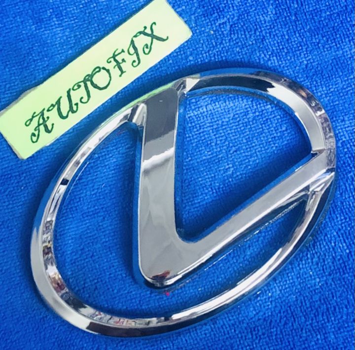 Toyota Lexus Plastic Logo Silver Color 12 cm 01 PC | Daraz.pk