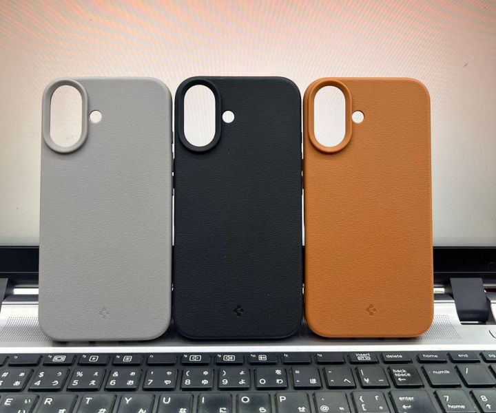 Spinge soft Tpu case iphone 16 pro pack of 3 | Daraz.pk