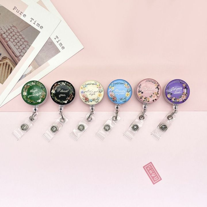 Portable Stretchable Badge Clip Wreath High Resilience Retractable ...