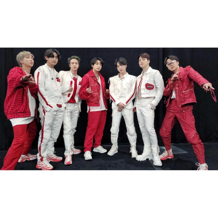 70 bts mini photo / high quality photo / hd product / customize your ...