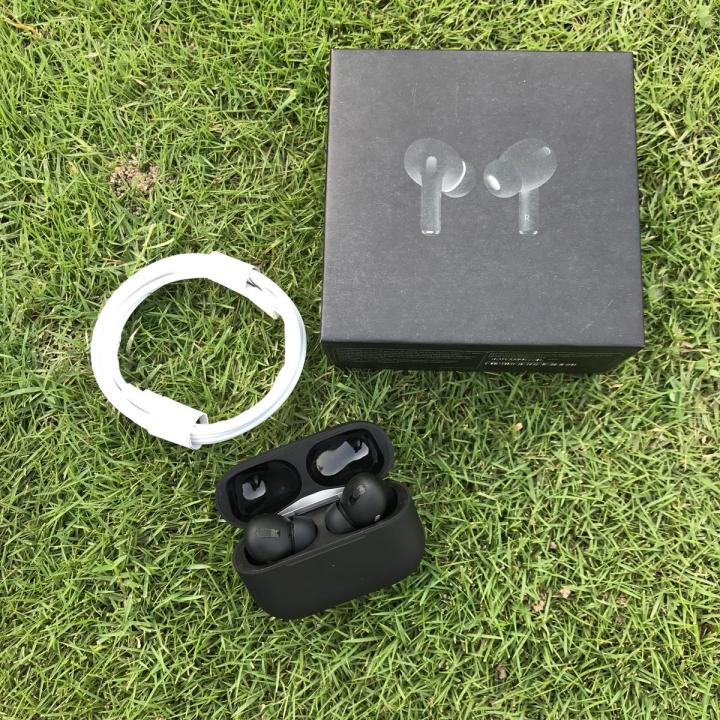 Earpods Pro black . Same as original. Wireless earphones. For iphones ...