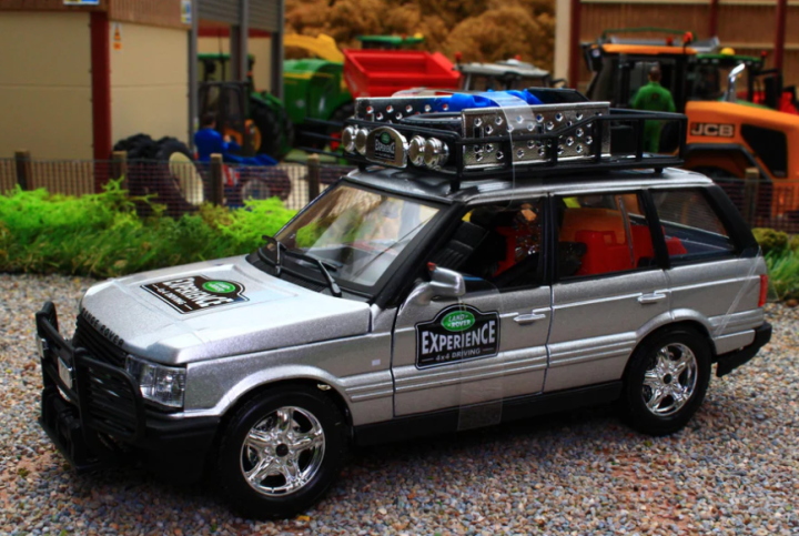 Bburago Range Rover Experience - 1/24 Scale Diecast Model. | Daraz.pk