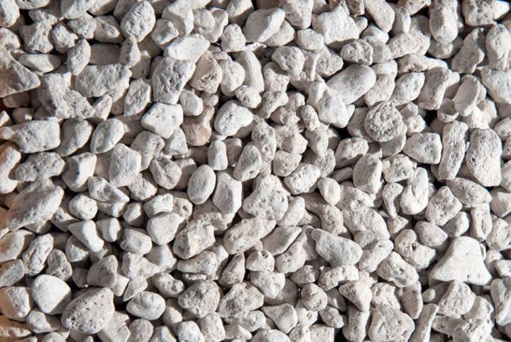 Pumice Stone / Pumice Rocks for Garden and Aquarium filter media / Bio ...