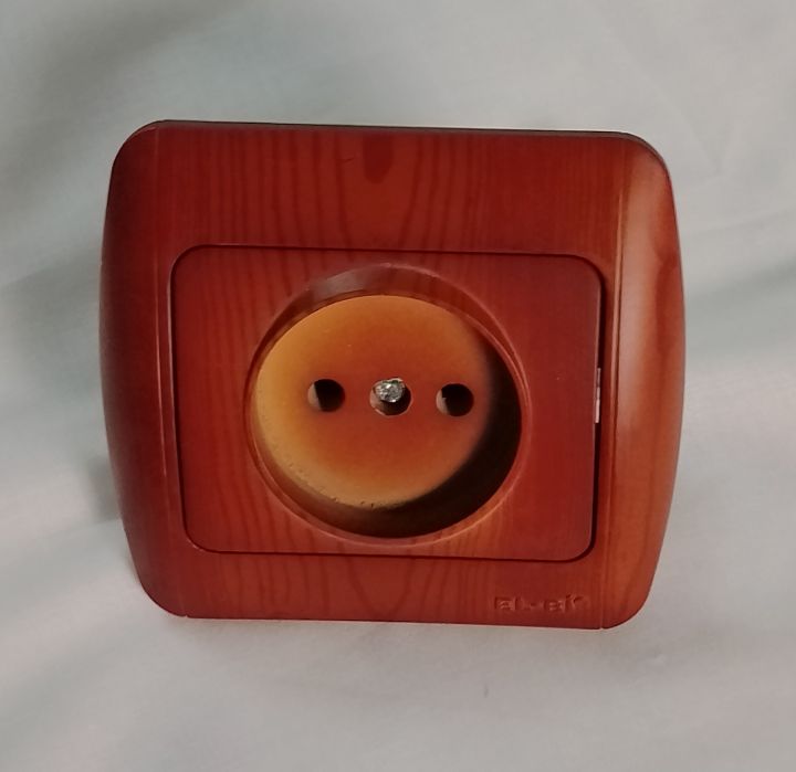 ELBi Zirve Tuna Socket. Multiple Wood patterns available. Made in ...