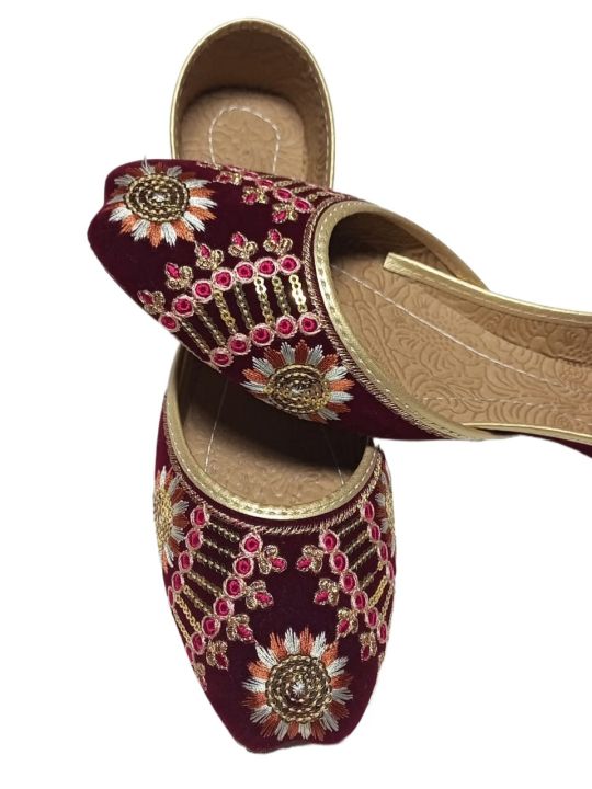 Maroon Khussa for girl/ Maroon Multi Khussa for Girl/ Khussa for girl ...
