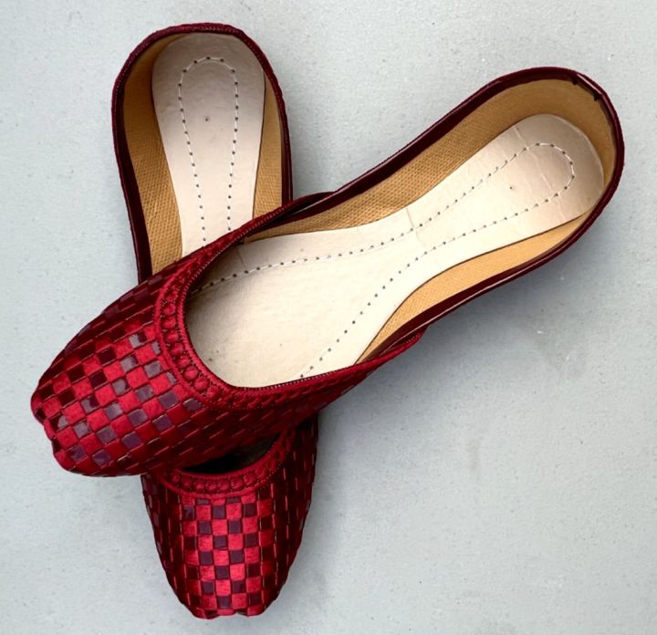 Latest Casual Khussa Designs For Ladies | Daraz.pk