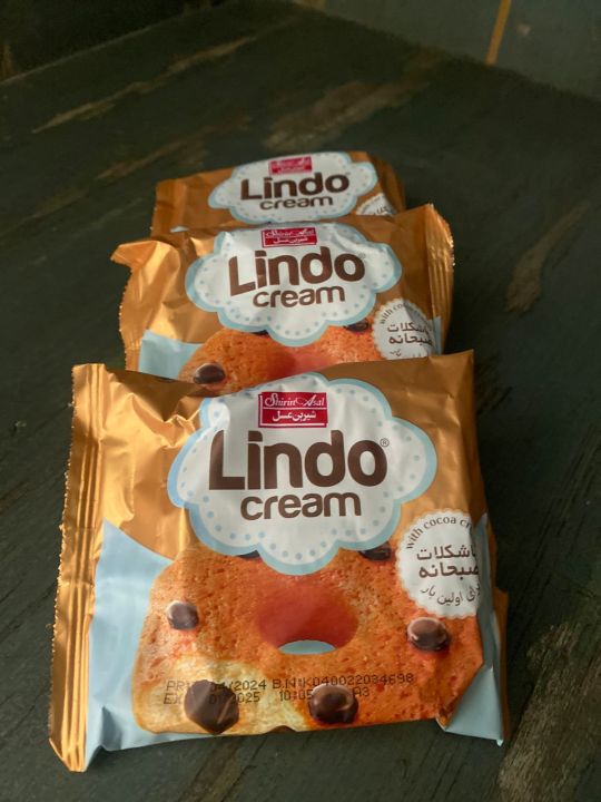 Lindo Donut Cake / Center Filled With Chocolate Cream/ 24 Pieces | Daraz.pk