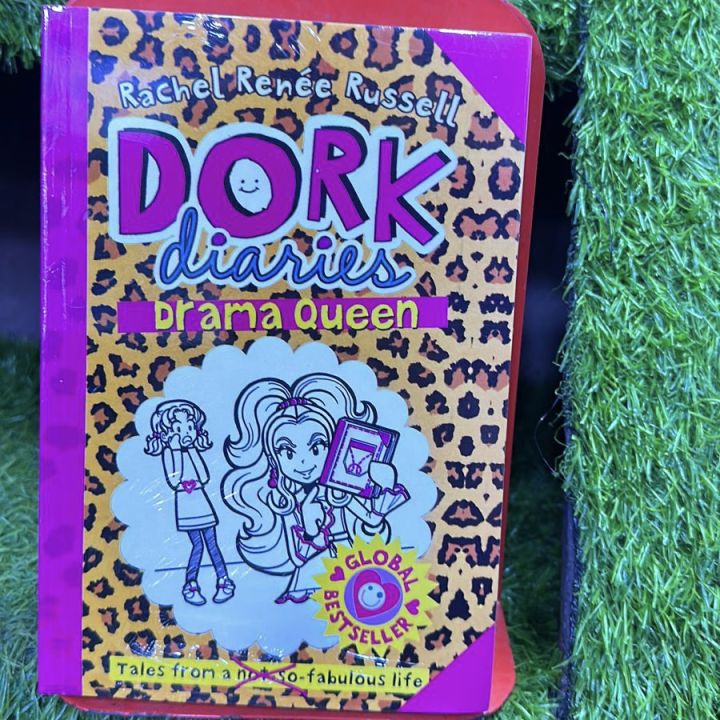 Dork Diaries: Drama Queen by Rachel Renée Russell | Daraz.pk