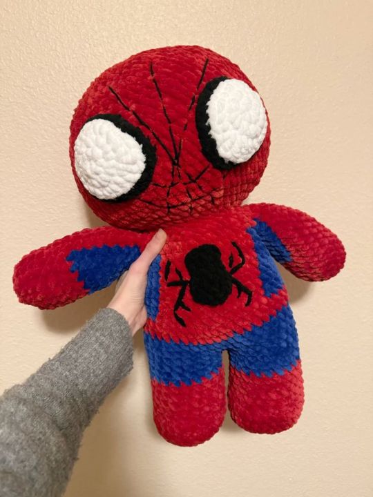 CROCHET CUTEST SPIDERMAN PLUSSHIE / MADE WITH PLUSH YARN / ZEECRAFTSCO ...