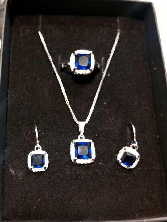 Beautiful Locket set with matching ear ring and rings for girls high ...