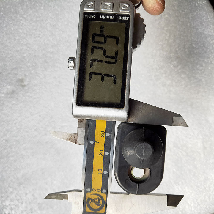 Pajero Cheetah V31 V32 V33 CS6 door light switch Induction switch ...