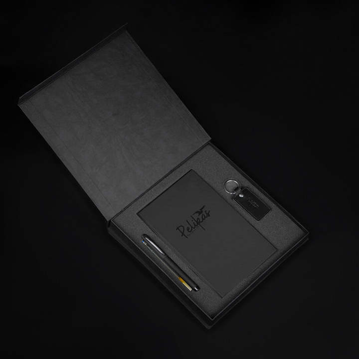 Pelikas Black Pages Journal Set | Daraz.pk
