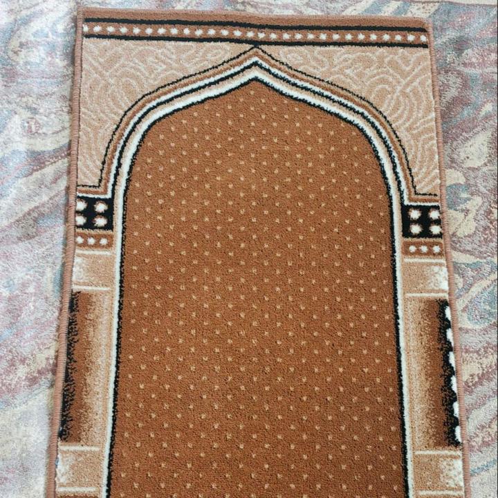 Prayer Rug | Carpet Jainamaz | Jaa e namaz | Jainamaz | Brown Colour ...