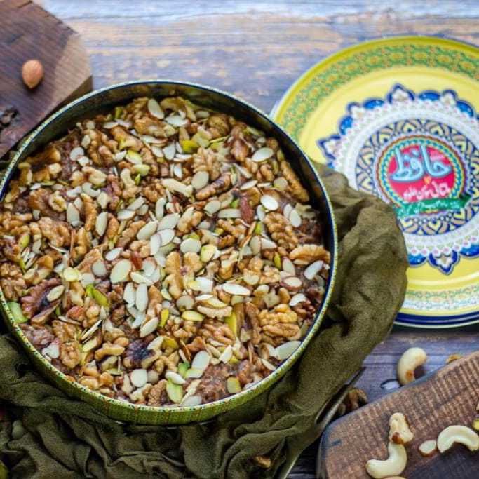 Badami Sohan Halwa Half (kg) | Daraz.pk