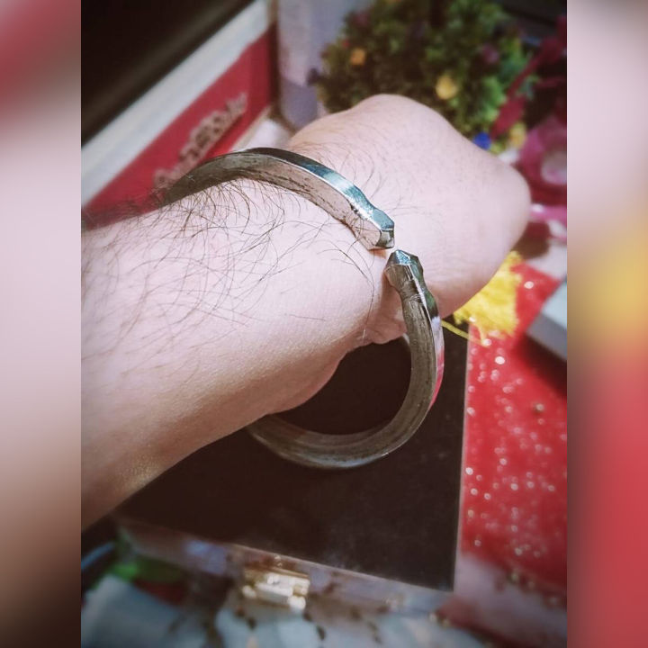 KARA hand punk steel | Daraz.pk