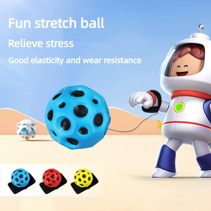 Creative Moon Shape Wrist Elastic Ball High Elastic Swing Exercise ...