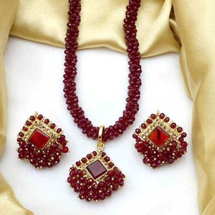 necklace for ladies jewellery crystal Moti Mala locket set | Daraz.pk