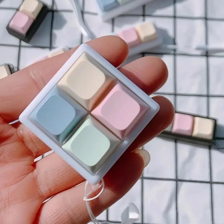 New 2/3/4 Keys Finger Keyboard Key Button Keycap Fidget Keychain Pass ...