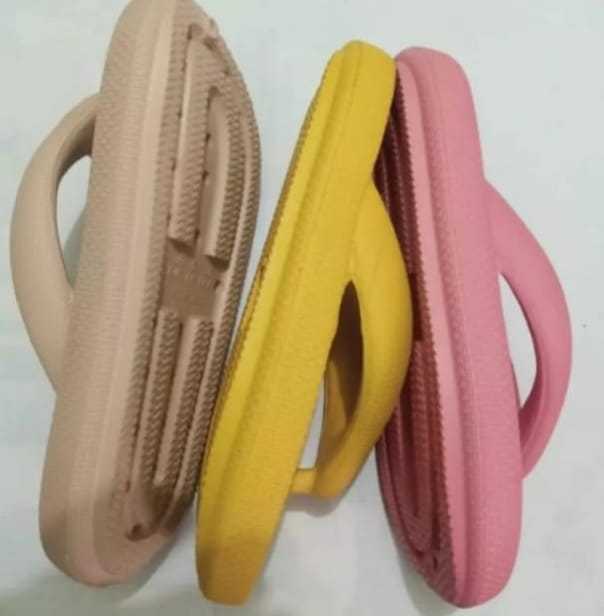 CASUAL CHAPPLE FOR WOMEN FLIPFLOP NEW ARRIVIAL HIGH QUALITY | Daraz.pk
