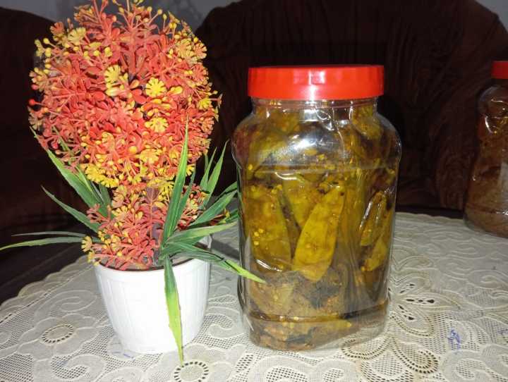 Green Chilli Achaar | Ghar Ka Achar | Homemade Hari Mirch Achaar | ہری ...