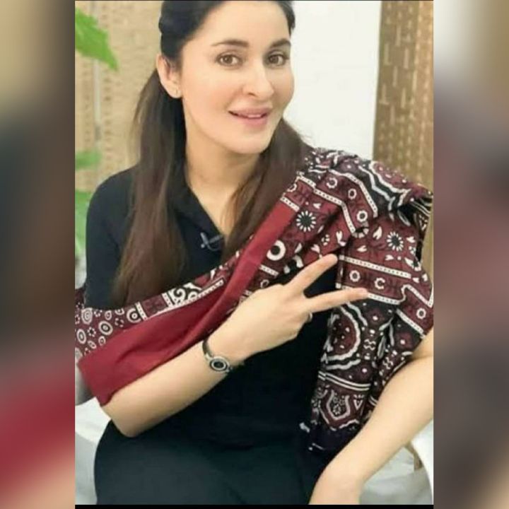 Sindhi Ajrak Chadar | Daraz.pk