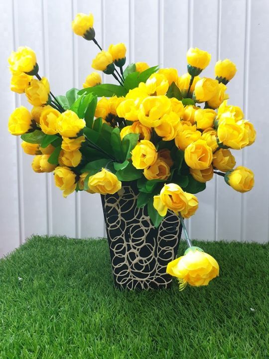 Beautiful Vase Guldan with flowers Size 8inch/ 8 inches - Flowers ...