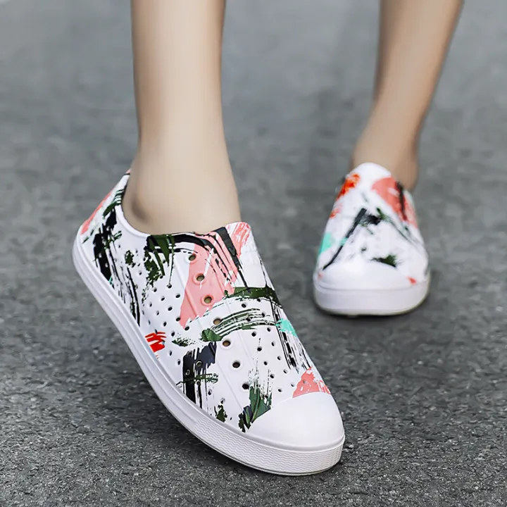 ThinkWay Native Beach Sandals Men's Mules & Clogs Waterproof Shoes EVA ...