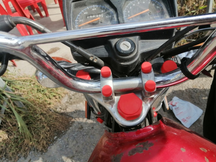 Korix Motor bike Rubber Nut covers Rubber Nut Caps fancy Motorbike Nut ...