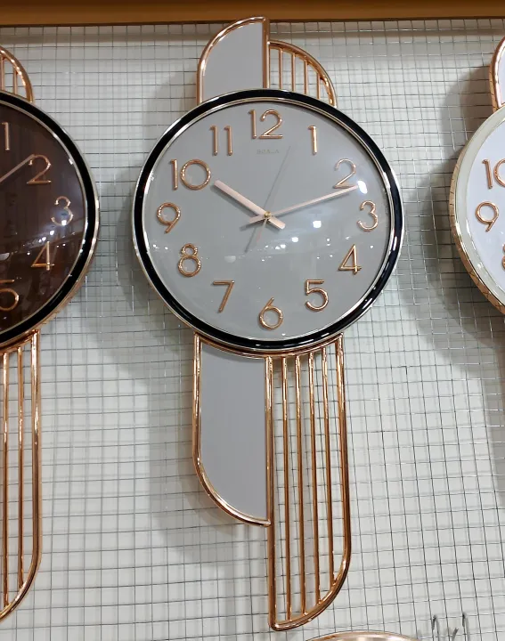 NEW MODERN AND BEAUTIFUL COLOURS OF CLOCK WITH STYLISH DESIGN CLASSY ...