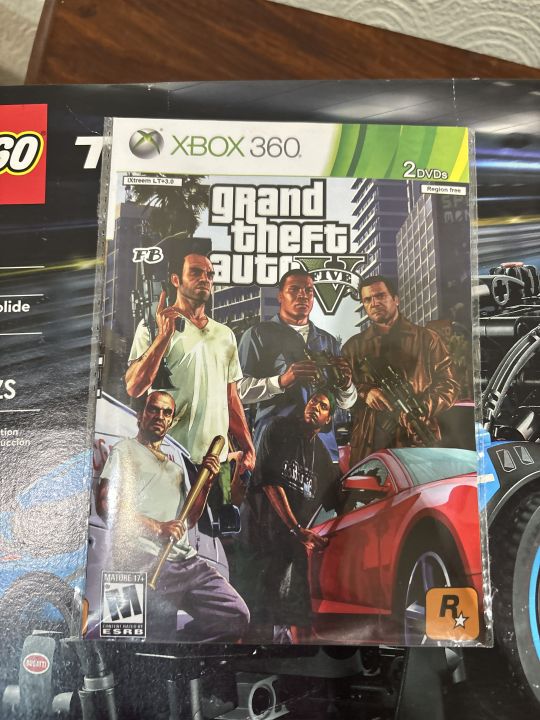 Grand Theft Auto V (GTA 5) Xbox Edition - 2 DVDs Set - Like New | Daraz.pk