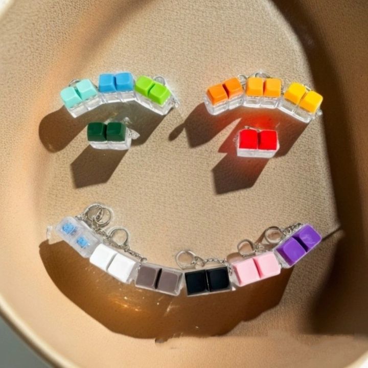 Relaxing DIY Keyboard Fidget Keychain With Light Keycap Clicker Toy ...