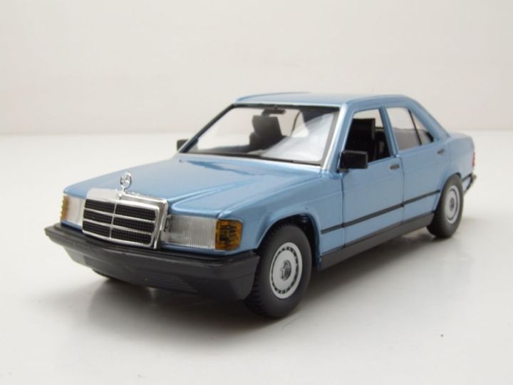 Mercedes 190E 1987 blue model car 1:24 Bburago | Daraz.pk