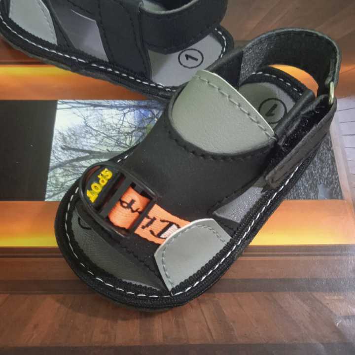 Sport kids sandal ( BSD24 BoysSandals G ) | Daraz.pk