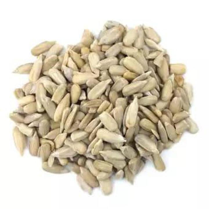 unshelled Sunflower seeds - Suraj Mukhi Maghaz 800gm | Daraz.pk