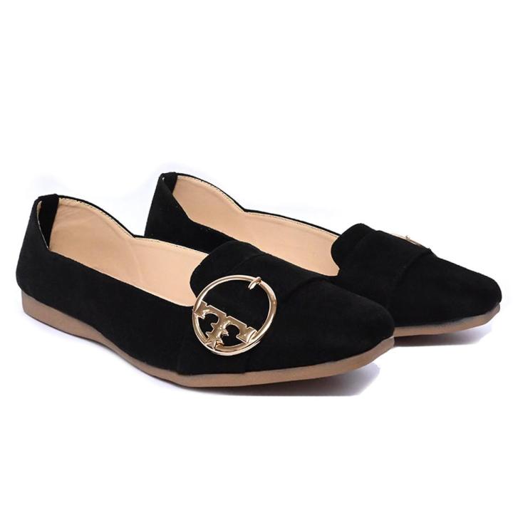 Metro Shoes Black Close Shoes For women | Daraz.pk