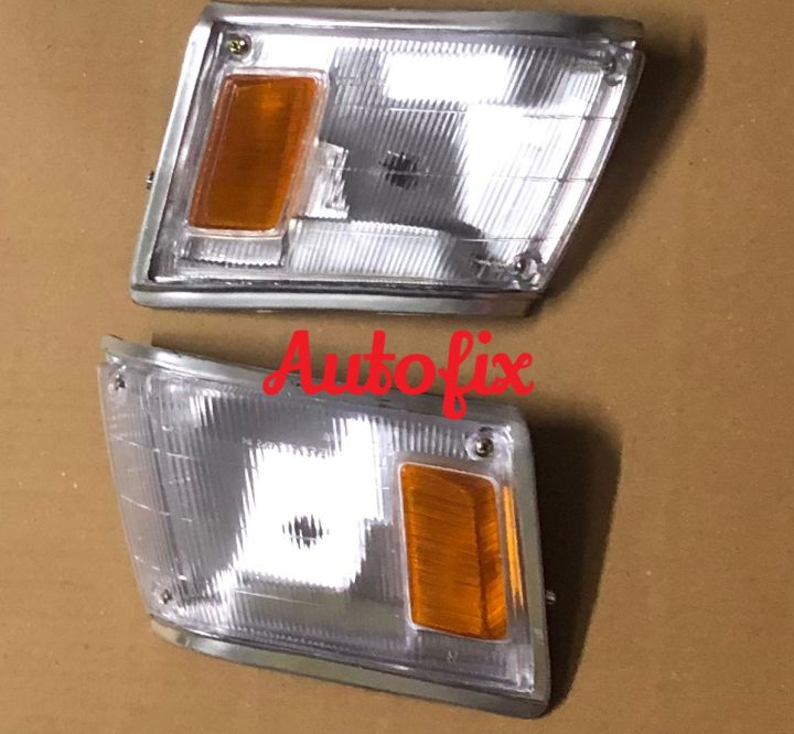 Toyota Corolla 1986 EE80 Front Plastic Parking Lights L/R (Local) 02 ...