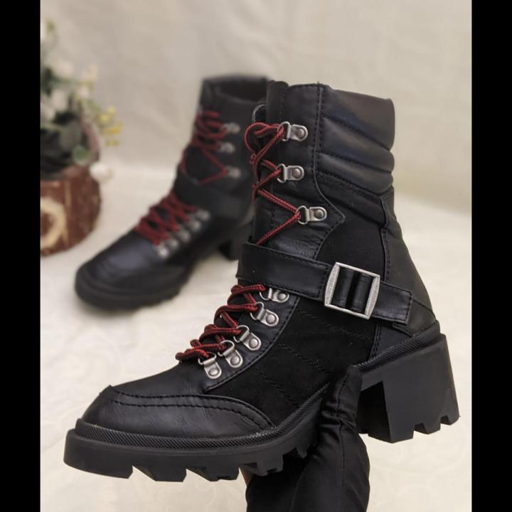 Stylish Black long shoe for ladies | Daraz.pk