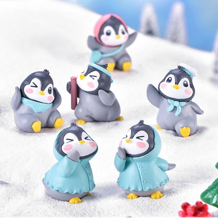 Random Animal Crafts Little Penguin Figure Decoration Crafts Figurine ...