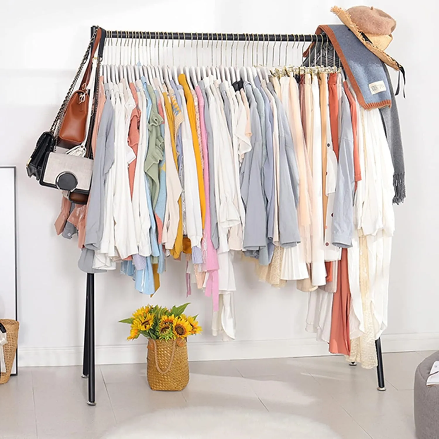 Cloth Hanging Stand Single Pole V Shape New Designe Golden Color Stand ...