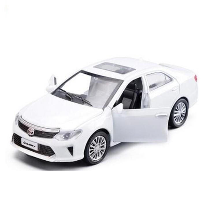 Toyota Camry Die Cast Scale Model Car 1:28 - 6 inches - White | Daraz.pk