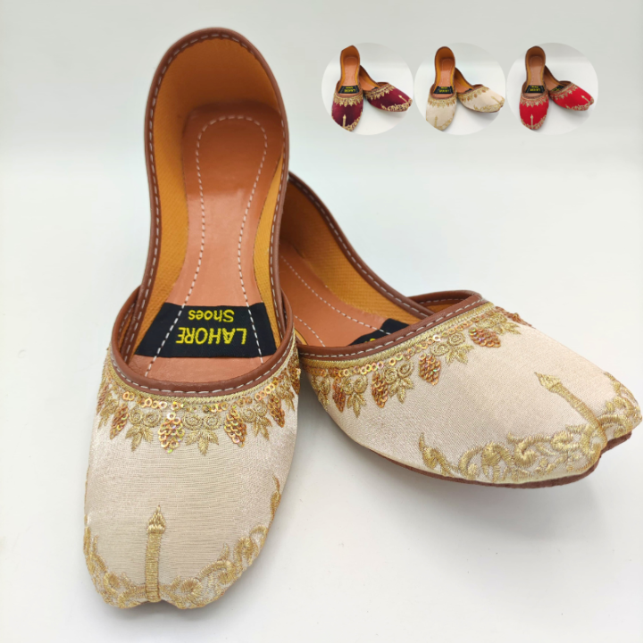 Beige embroidered Handcraft New Design Fancy Mehndi khussa for girls ...
