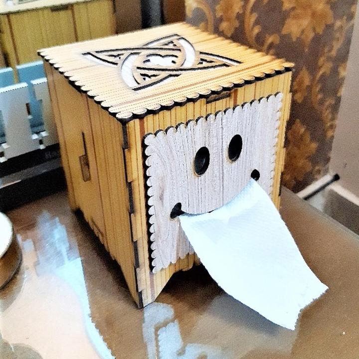 Wooden Smiley Face Tissue Box For Home & Office | Daraz.pk