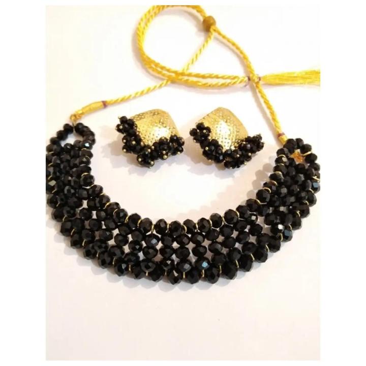 Ladies Chokkar Style Black Stone Necklace With Stylish Earring Set ...