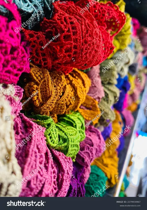 Shuttle lace / Gpo lace (13-14 YARDS) fancy laces for clothes, dupatta ...