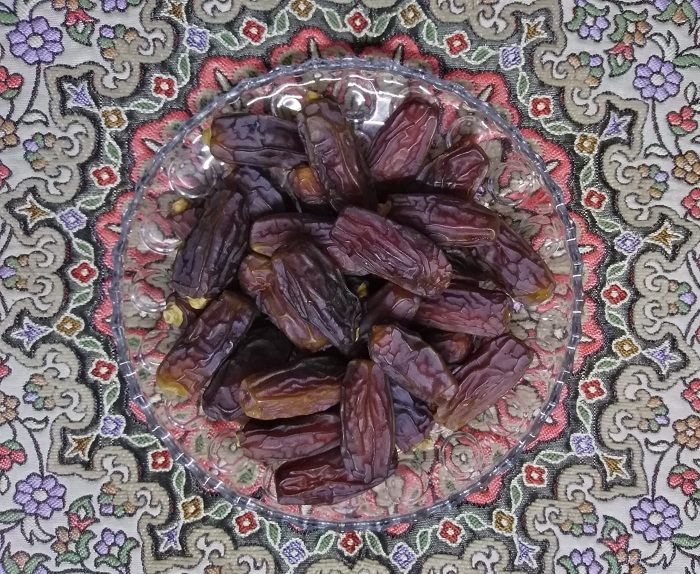 Premium Mabroom Dates from Madinah 1 KG Box | Daraz.pk
